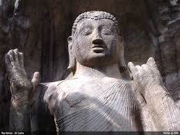 RAS VEHERA (SASSERUWA) BUDDHA STATUE